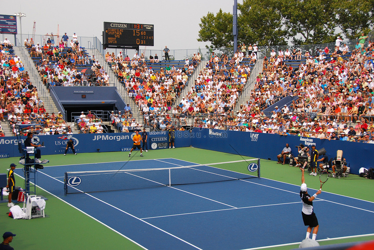 网球场高清摄影大图-千库网
