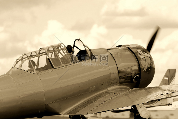 北美 AT-6 D高清摄影大图-千库网