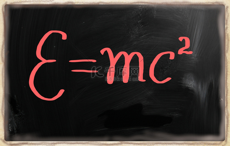 E=mc2 用粉笔在黑板上手写高清摄影大图-千库网