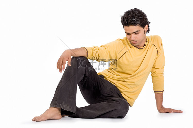 好男人在行动高清摄影大图-千库网