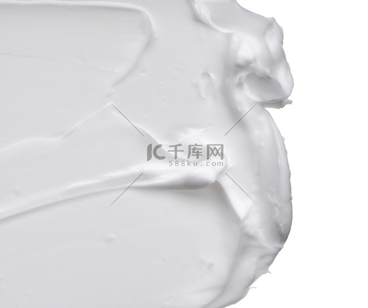 白色的 reamy 纹理被隔离在白色背景上。白底面霜涂抹高清摄影大图-千库网