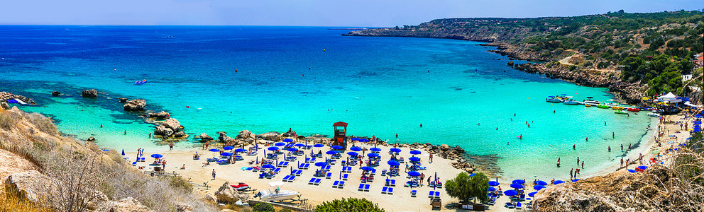 塞浦路斯岛的美丽的海滩-Konnos 海湾在 Greko 角国家公园.高清摄影大图-千库网