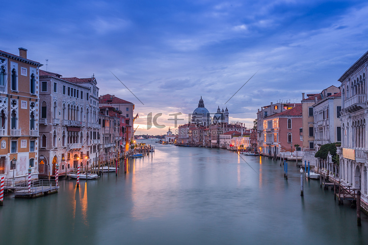 Venice architecture and canal高清摄影大图-千库网