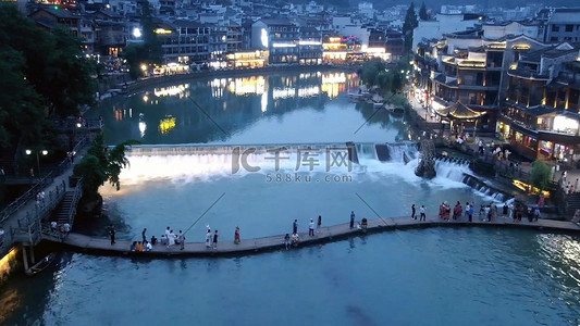 实拍凤凰古城白转黑摄影高清摄影大图-千库网