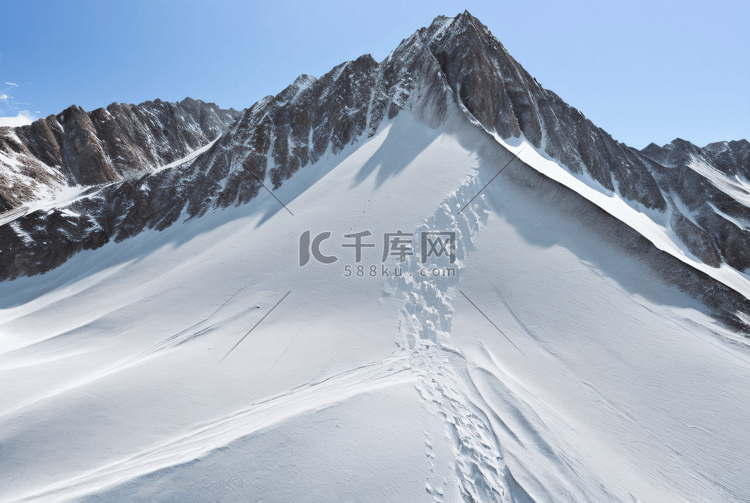 寒冷冬季高山积雪风景图70高清摄影大图-千库网