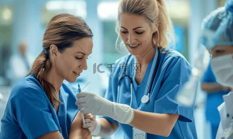 女性护士给病人打针高清摄影大图-千库网