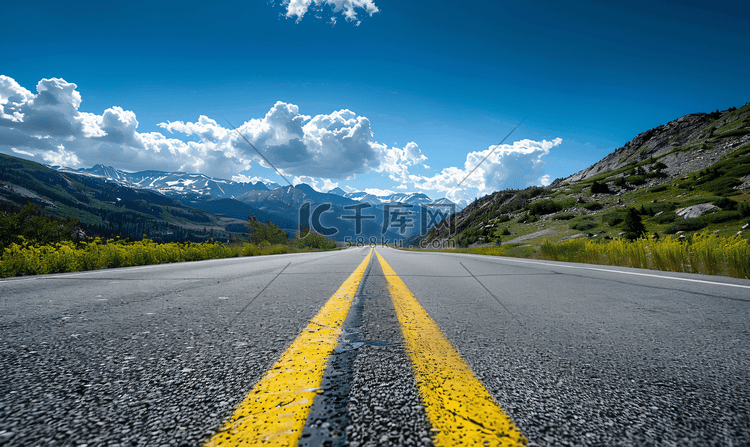 318国道风景高清摄影大图-千库网