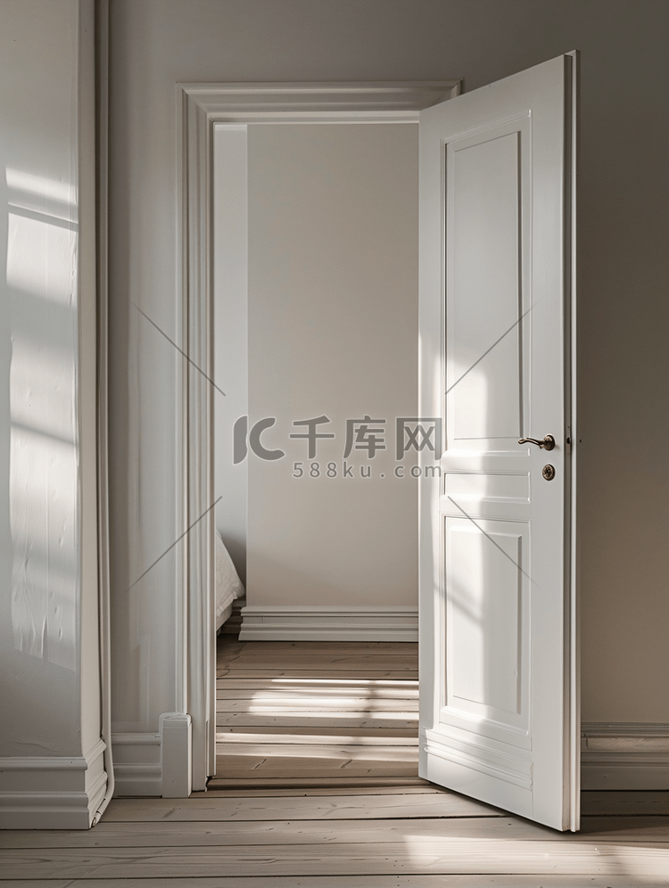 打开内门卧室被日光照亮高清摄影大图-千库网