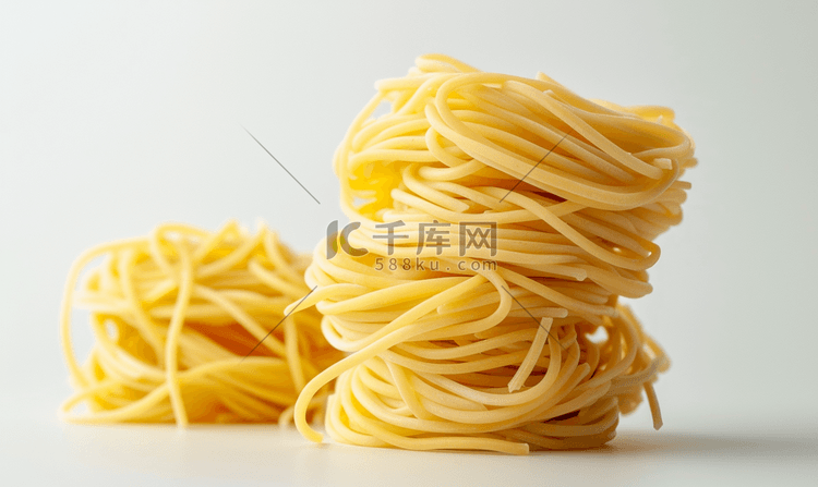 未煮过的黄面条高清摄影大图-千库网