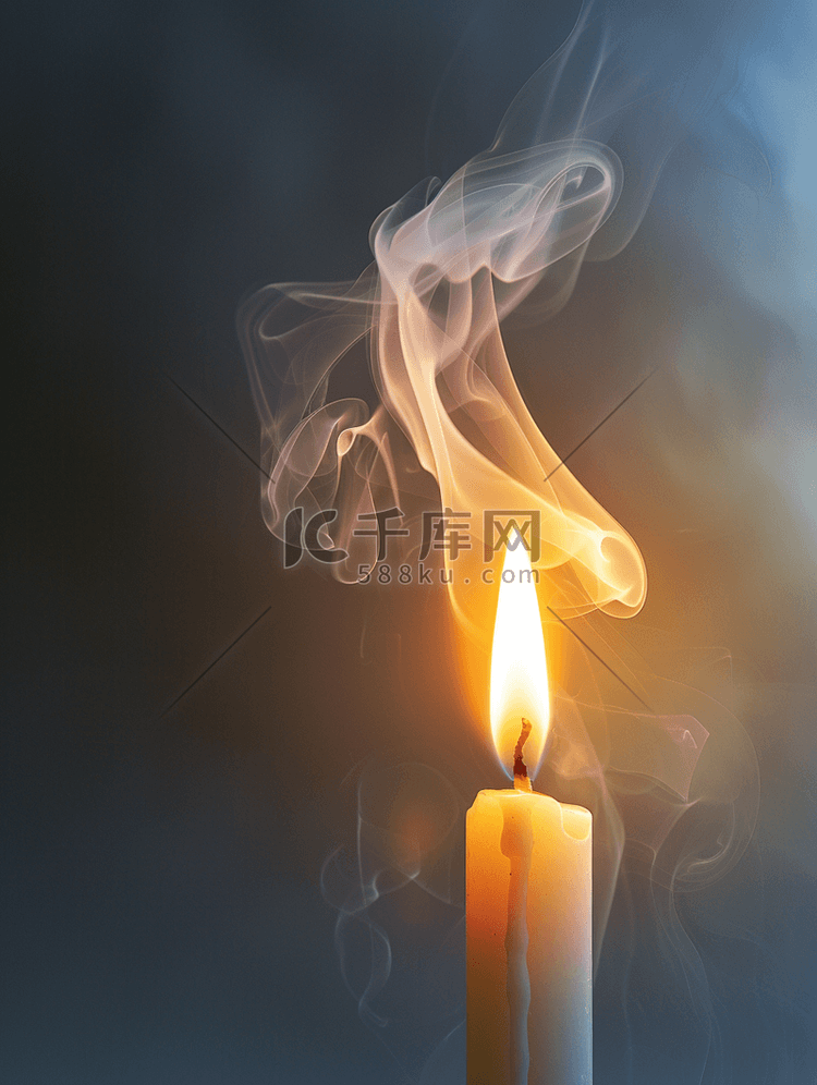 蜡烛熄灭时冒白烟高清摄影大图-千库网