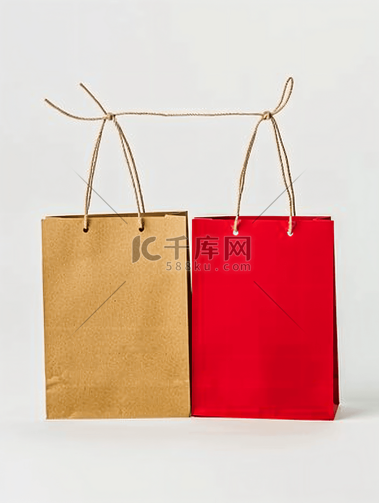 白色背景下的销售和黑色星期五标签高清摄影大图-千库网