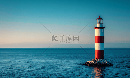 海岸上的灯塔高清摄影大图-千库网