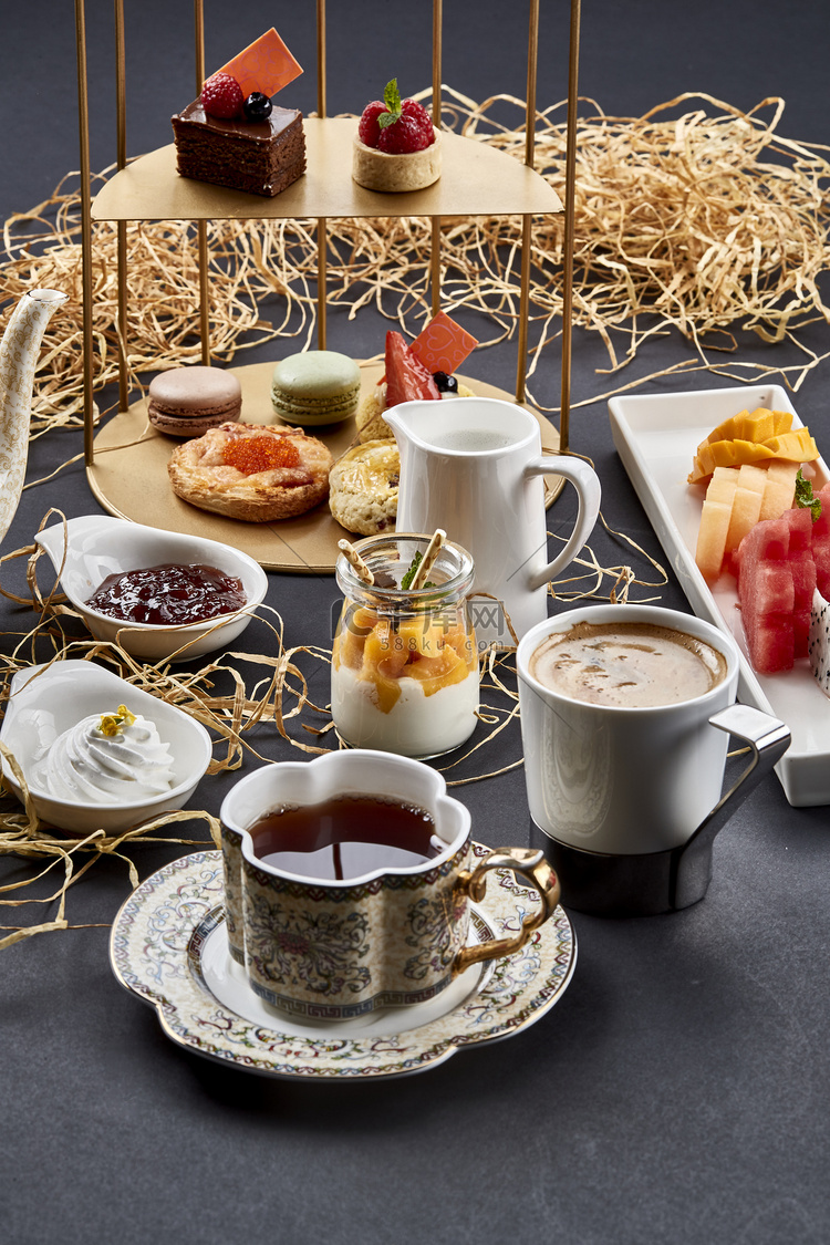 铺满一桌的精致美味英式下午茶高清摄影大图-千库网