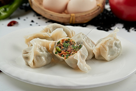 手工鲜猪肉韭菜馅饺子高清摄影大图-千库网