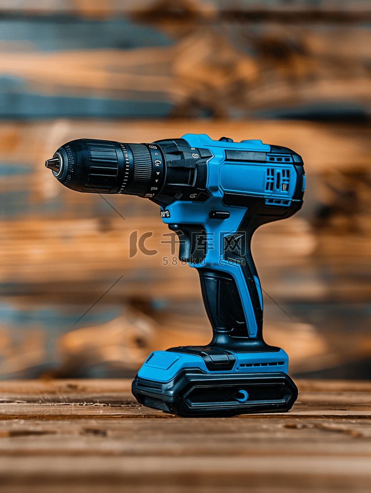 木地板上的电钻高清摄影大图-千库网