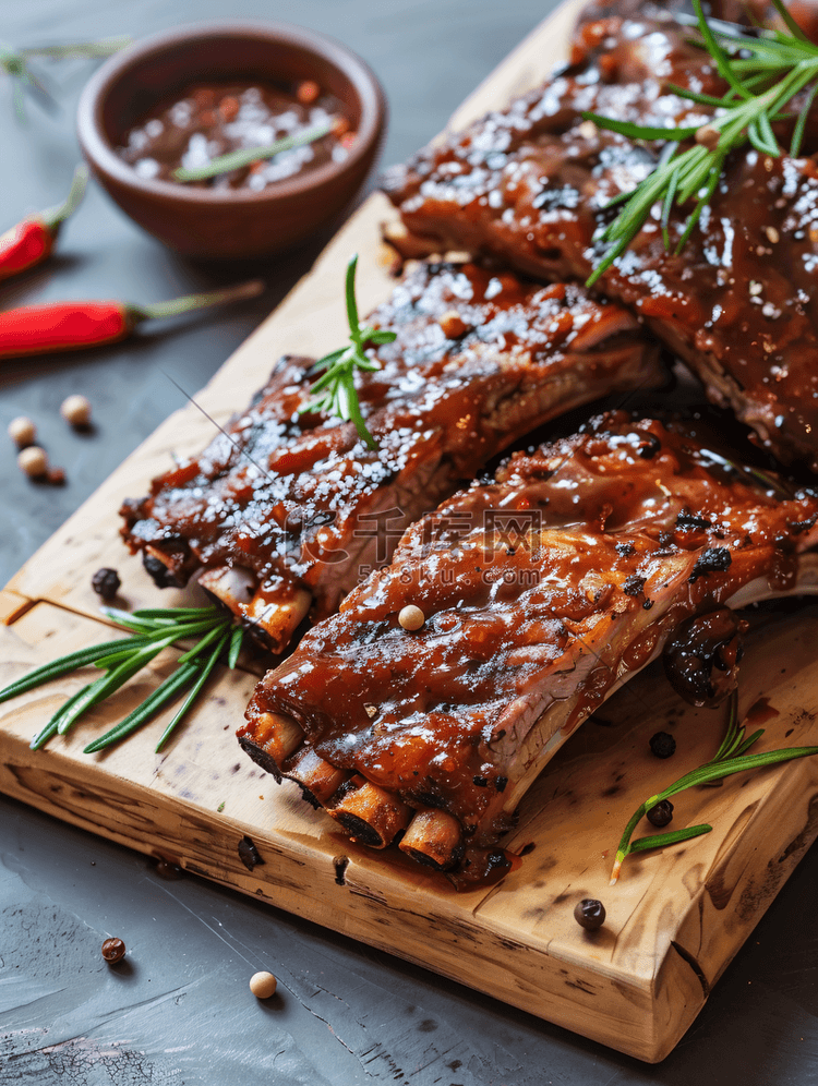 生酮食品辣味烧烤排骨慢炖食谱垂直俯冲高清摄影大图-千库网