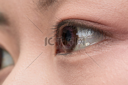 美丽的女孩眼睛局部特写细节高清摄影大图-千库网
