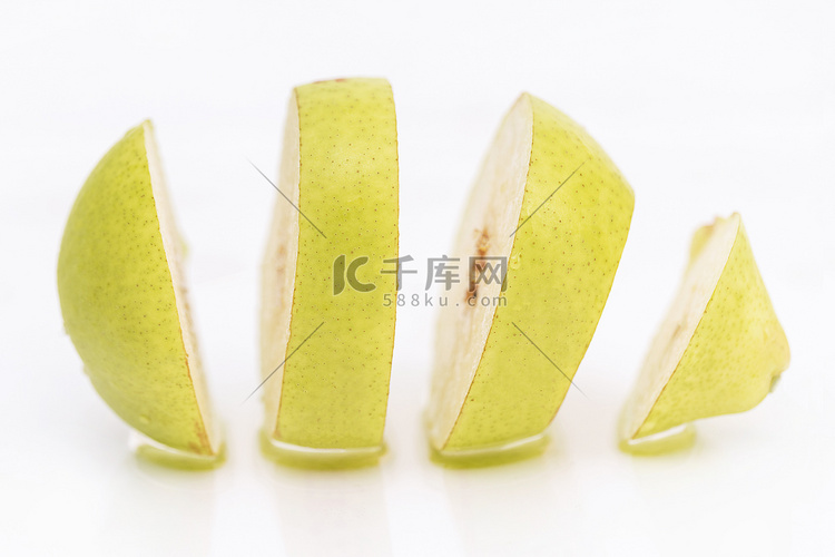 水果梨切开创意图片高清摄影大图-千库网