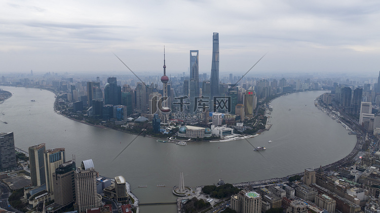 上海外滩陆家嘴东方明珠航拍高清摄影大图-千库网