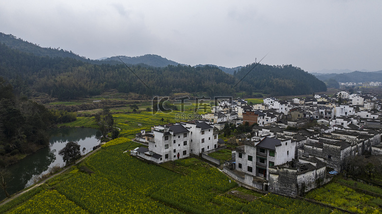 江西婺源思溪延村油菜花航拍高清摄影大图-千库网