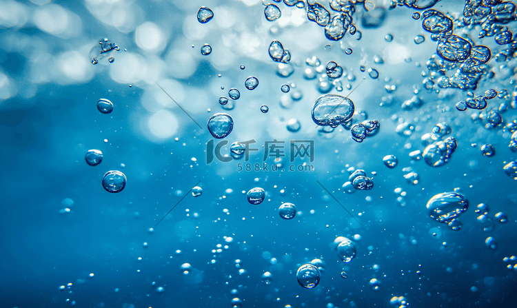蓝色水背景或纹理下的气泡高清摄影大图-千库网