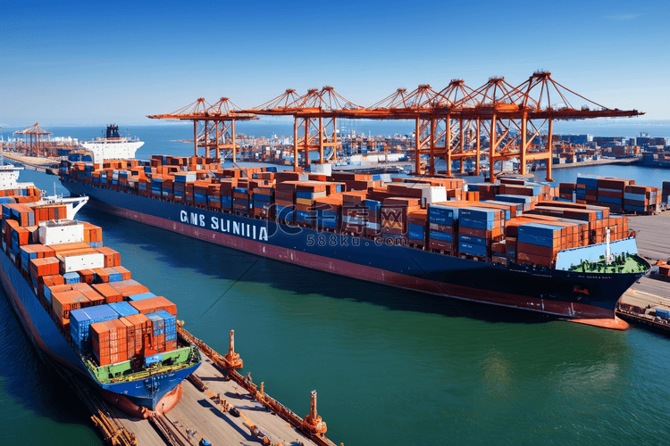集装箱船停靠在蓝天的港口高清图片高清摄影大图-千库网