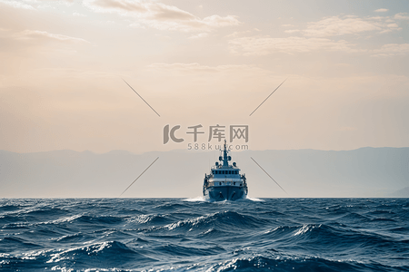 海洋中央有一艘蓝色的大船高清图片高清摄影大图-千库网