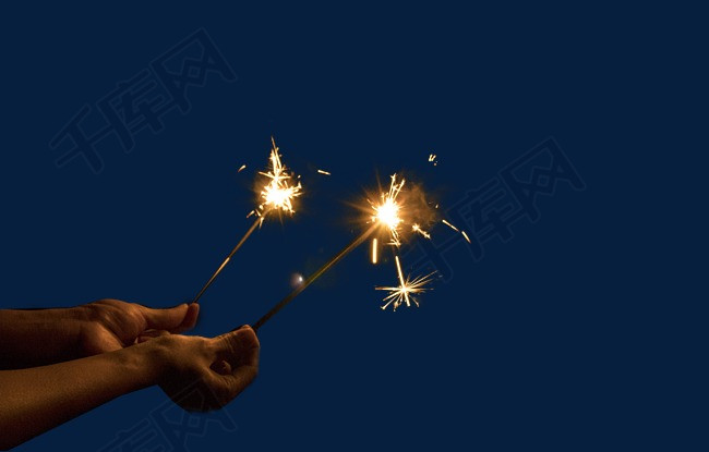 手持仙女棒烟花素材图片免费下载-千库网