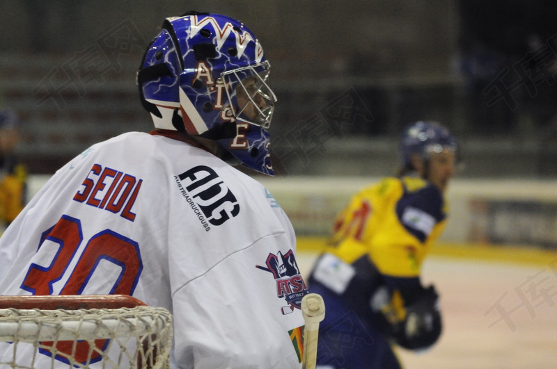 EK Zell am See vs ATSE Graz高清摄影大图-千库网