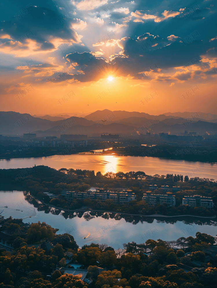 雷锋塔上眺望杭州西湖夕阳美景高清摄影大图-千库网