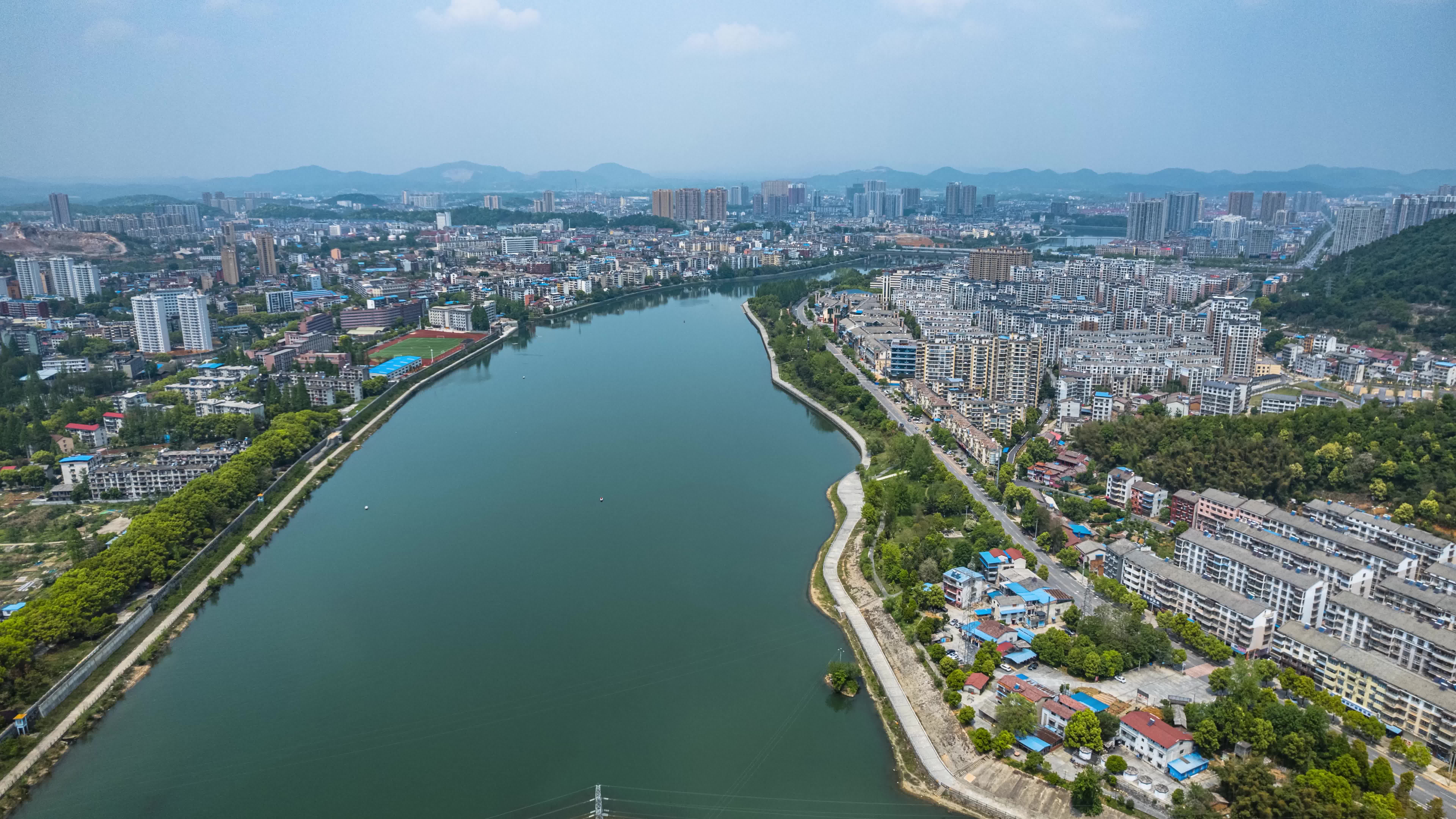 8K湖北赤壁市城市地标天际线大全景延时视频特效素材-千库网