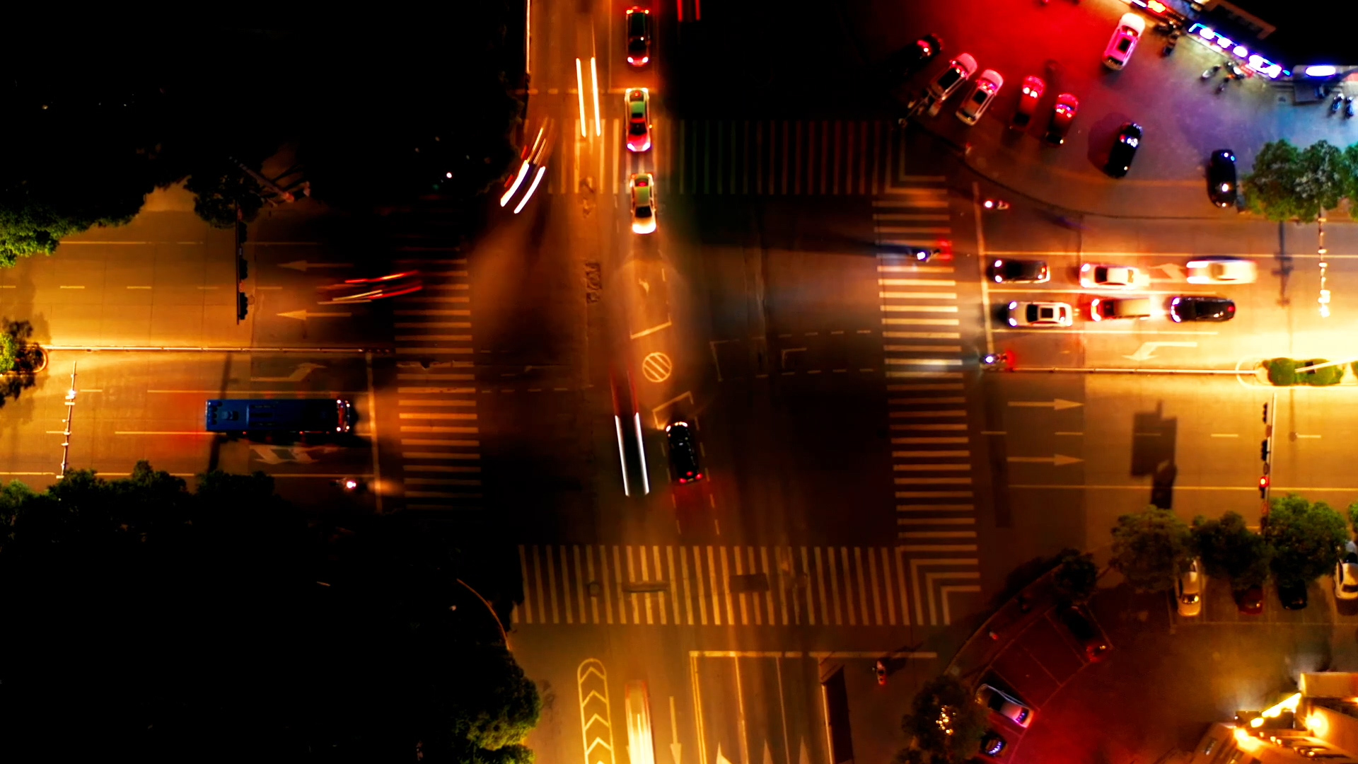 幸福青年伴侣夜晚在餐厅聚会6视频特效素材-千库网