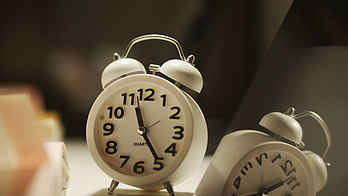 十一点钟表图片_十一点钟表素材-十一点钟表图片大全-千库网