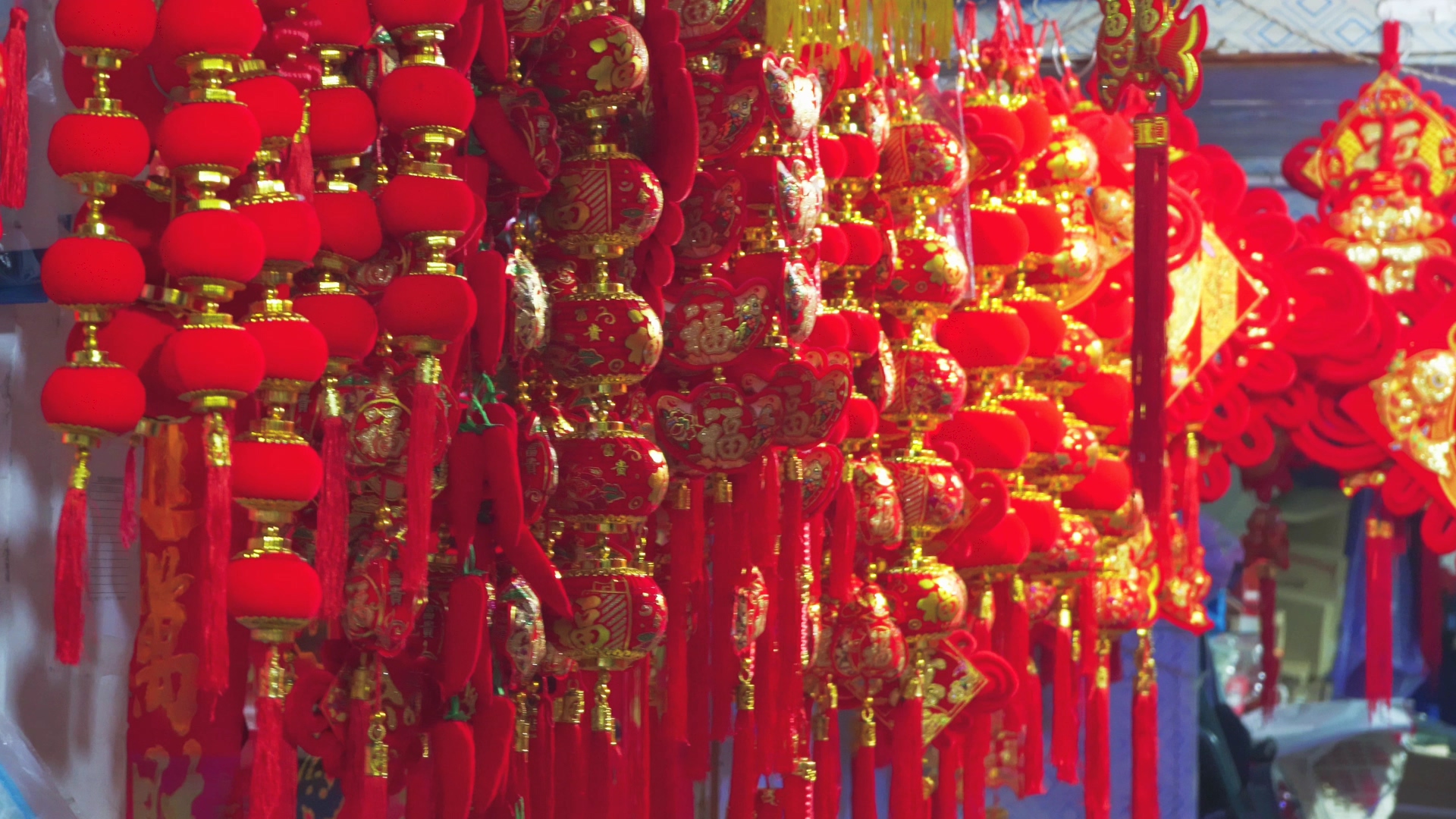 4K实拍春节氛围集市年货新年挂饰年味视频实拍视频特效素材-千库网